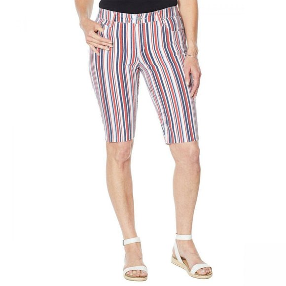 Skinnygirl | Shorts | Nwt Carrie Skimmer Shorts 3 Nantucket Stripe ...